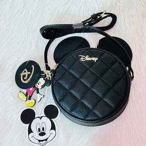 Disney | Accessories | Mickey Mouse Quilted Crossbody | Poshmark